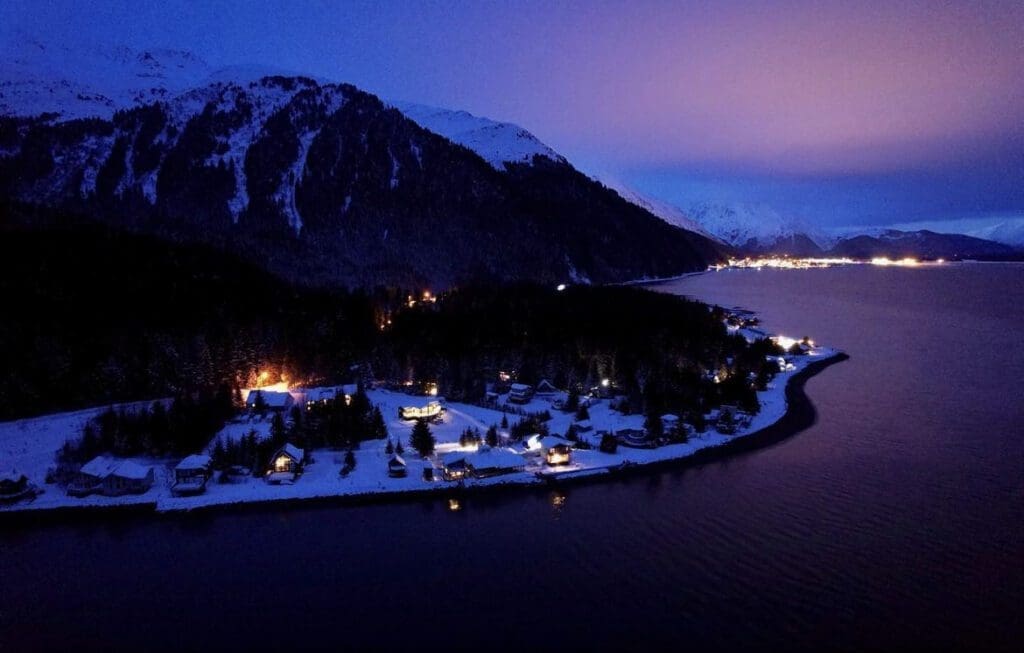 The 15 Best Places To Visit In Alaska In 2024 | Wildest