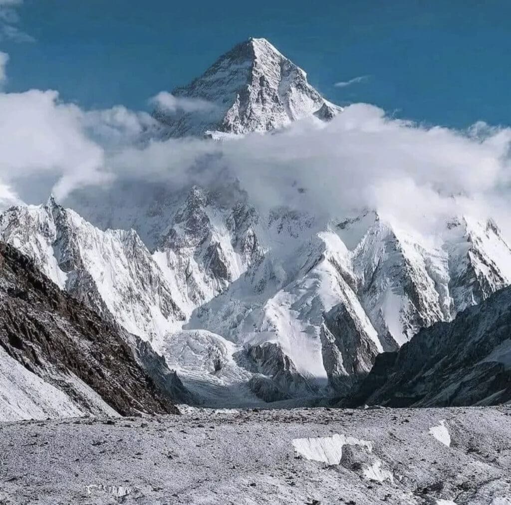 Discover The 7 Tallest Peaks In The World | Wildest
