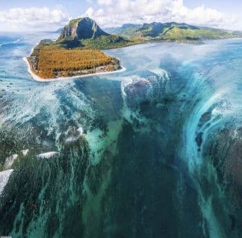 The Epic Underwater Waterfall In Mauritius | Wildest